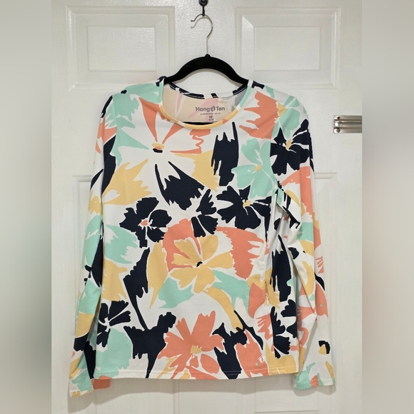 Hang Ten | Tops | Hang Ten Womens Vibrant Floral Long Sleeve Top Black ...